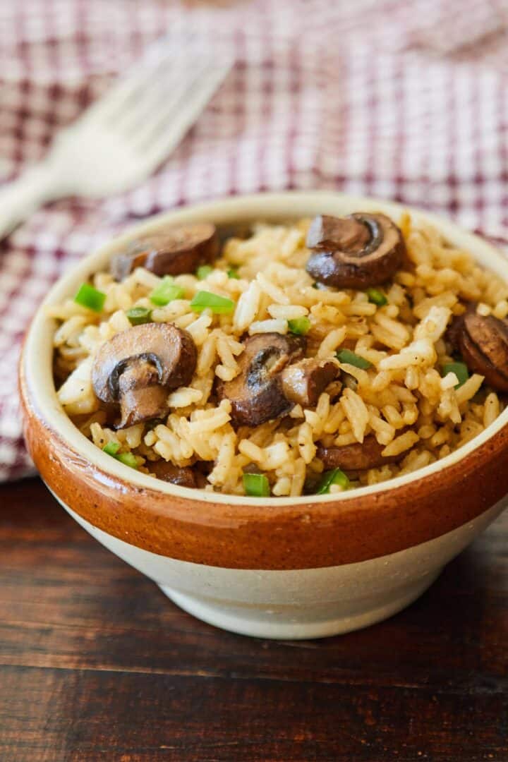 Spicy Mushroom Rice - Cooking With Coit